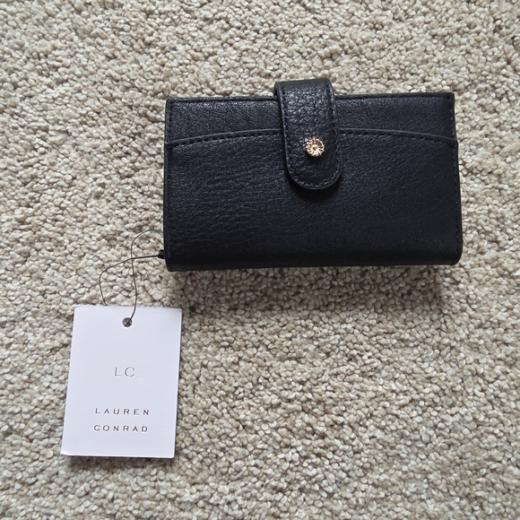 LC Lauren Conrad | Bags | Lc Lauren Conrad Black Wallet | Poshmark